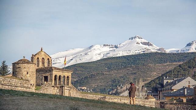 Jaca, el encanto de la alta montaña