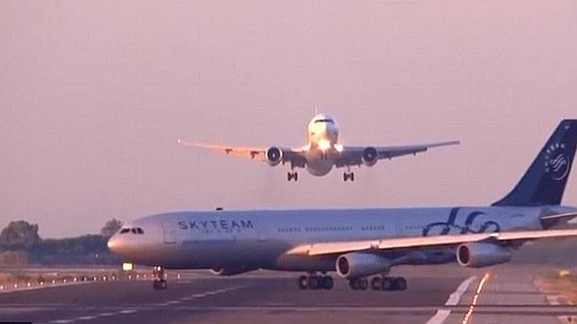 Dos aviones, a punto de chocar en el aeropuerto de Barcelona
