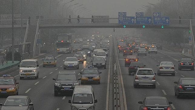 ¿Contamina más un diésel o un coche de gasolina?