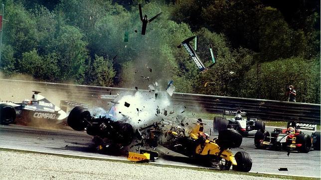 El accidente que estuvo a punto de acabar con la vida de Takuma Sato en ...