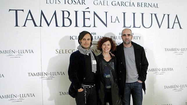La película de Icíar Bollaín «También la lluvia», premio del público en ...