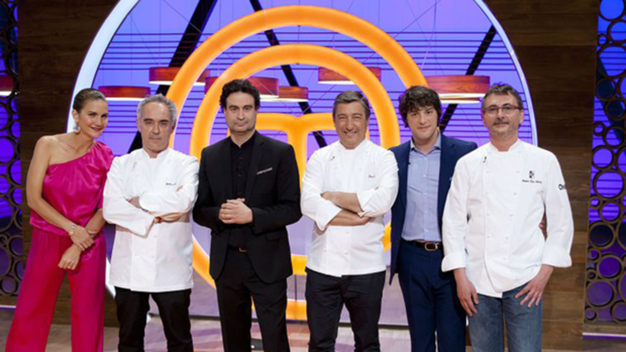 Una concursante contesta a Jordi Cruz en MasterChef