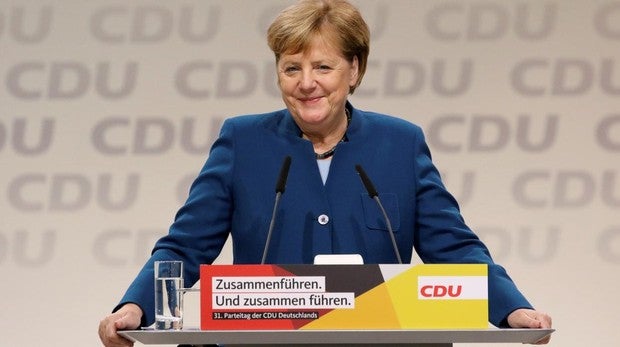 Merkel se despide de su partido con un emotivo discurso: «Somos una ...