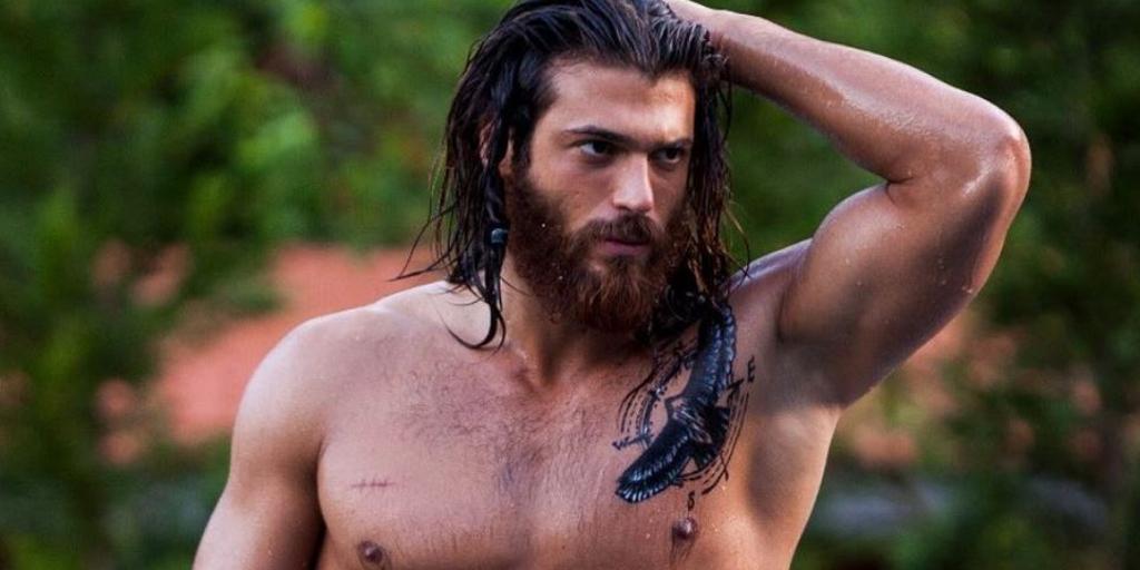 El implacable entrenamiento de Can Yaman para tener unos músculos de acero